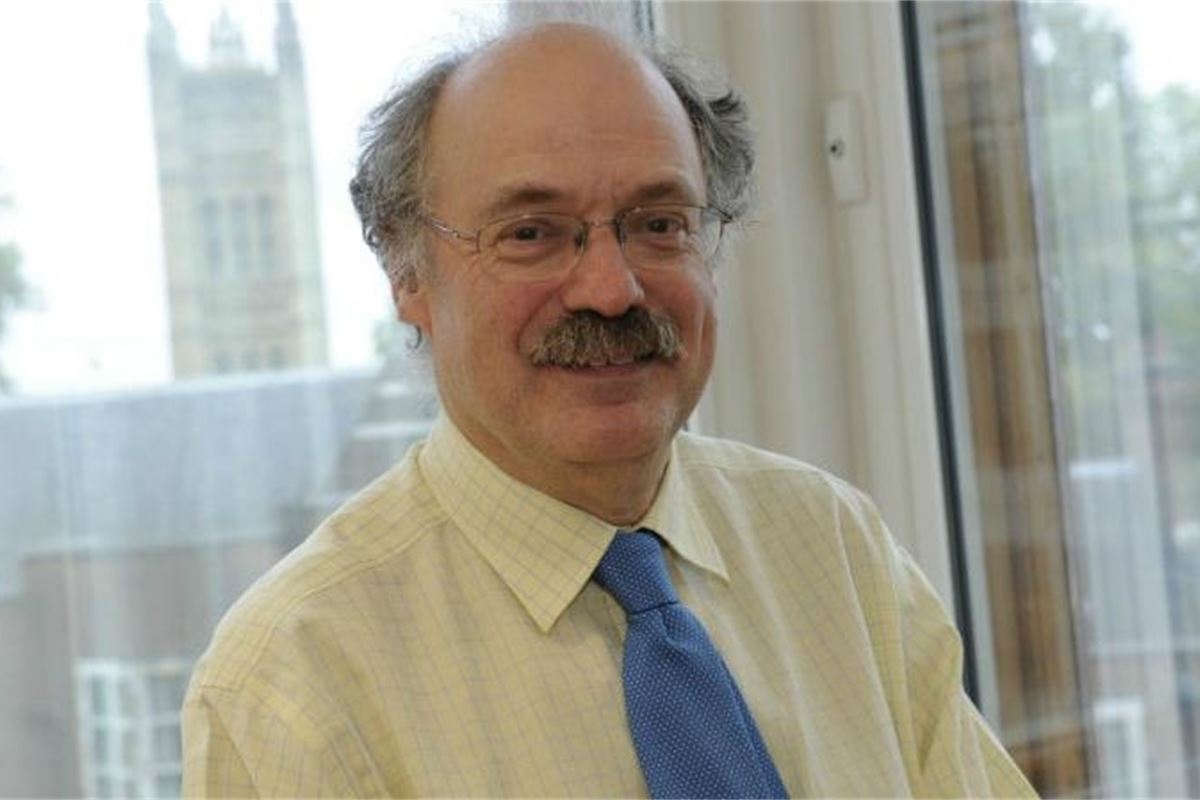 Sir Mark Walport calls for more scientists to work in policymaking roles
