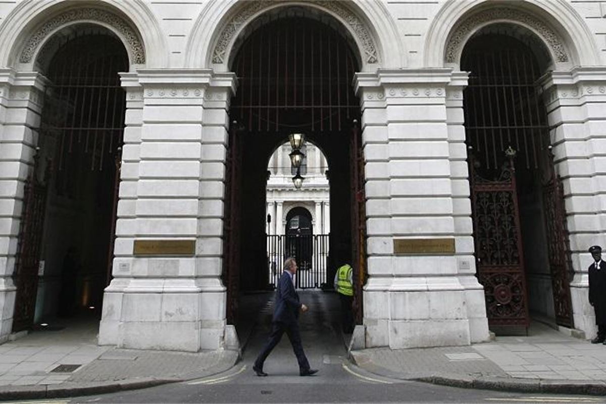 Foreign Office and DfID examining how to 'align T&Cs'