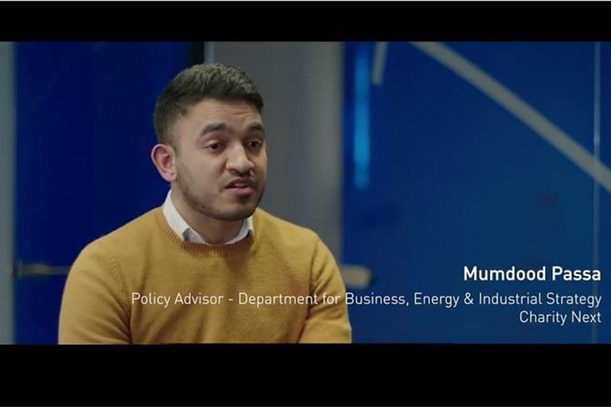 BEIS official wins leadership award