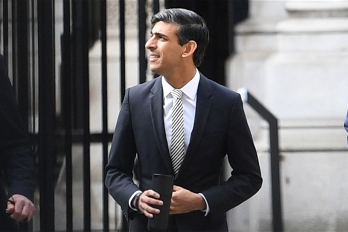 DWP set to double number of work coaches as government prepares for ...