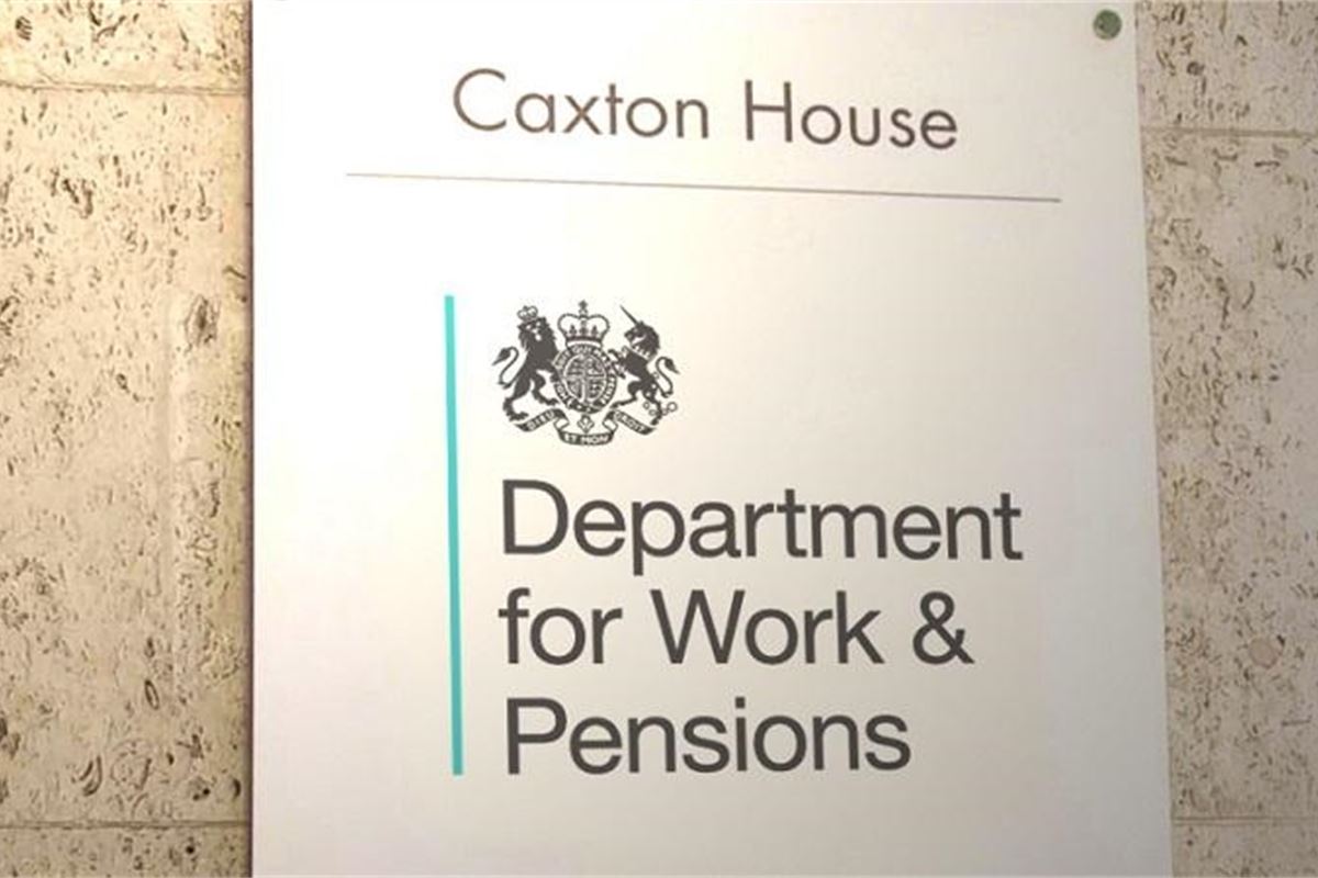 DWP opens recruitment for £200k digital chief