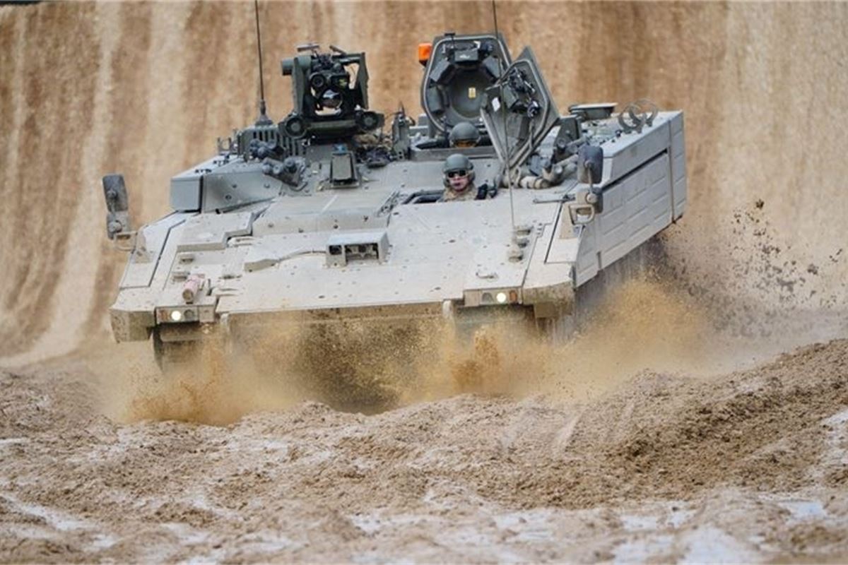 UK defence procurement system 'averse to individual responsibility'