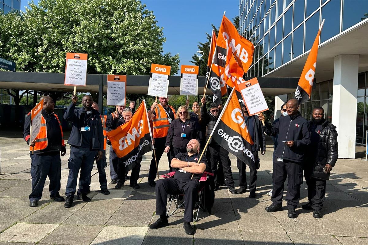 Security guards' pay strike forced DWP to close dozens of jobcentres