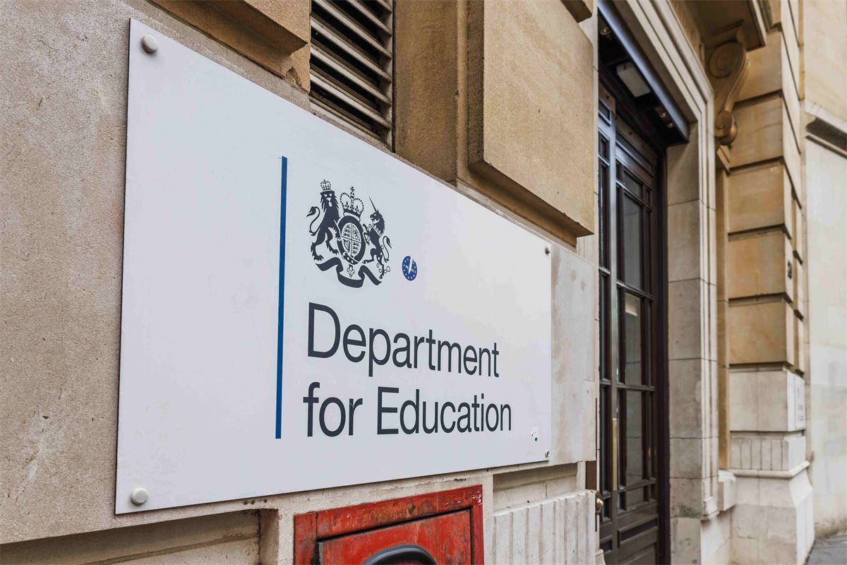 DfE to bring schools quango in-house