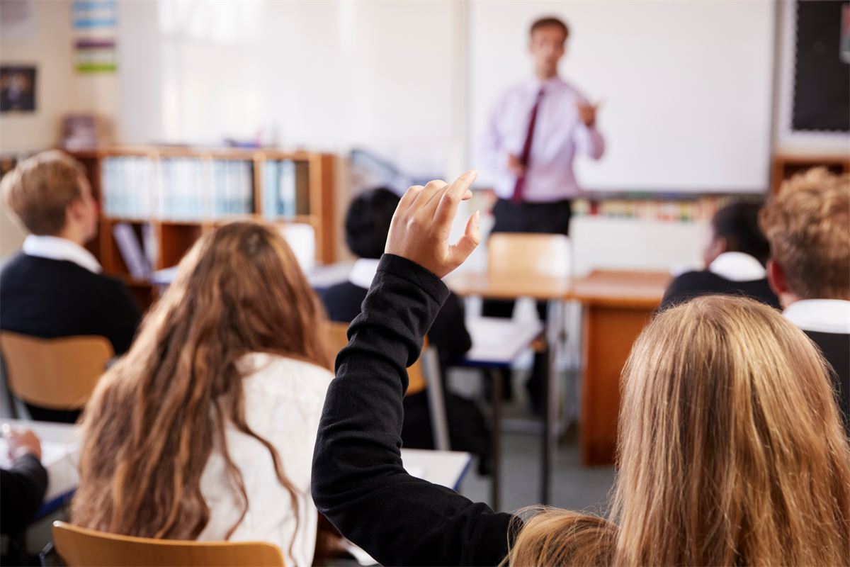 DfE launches recruitment for schools DG